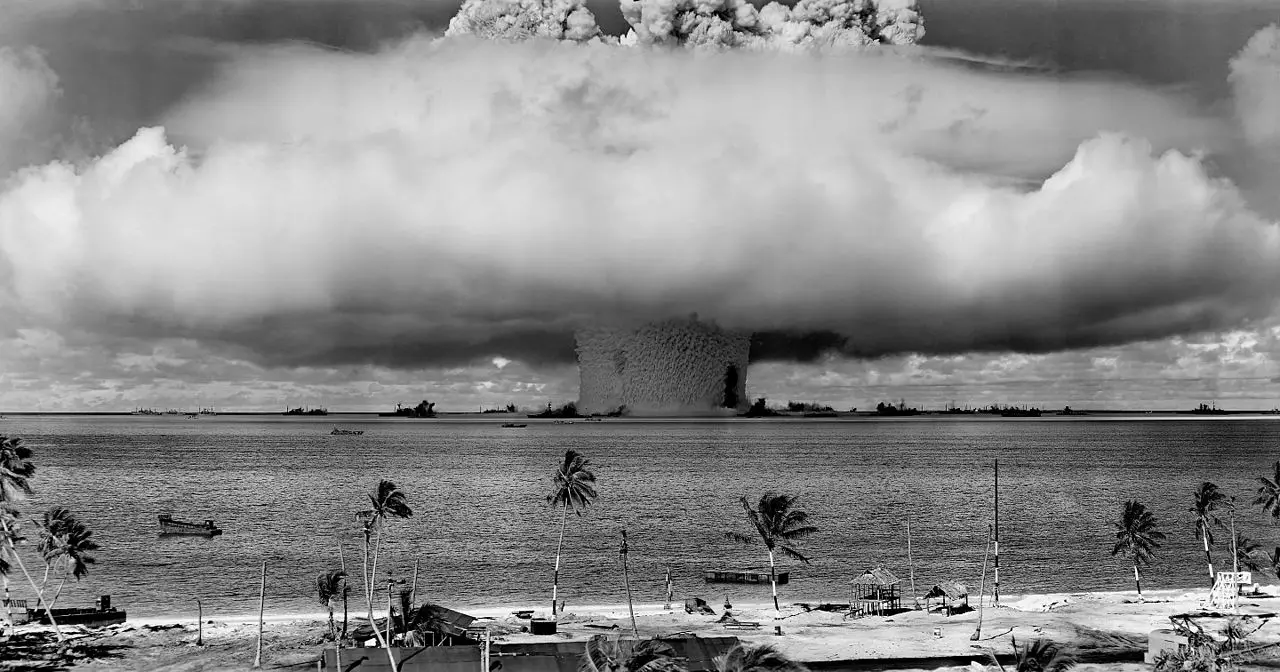 Cinco novelas de la Guerra Fría ambientadas en las secuelas de la guerra nuclear