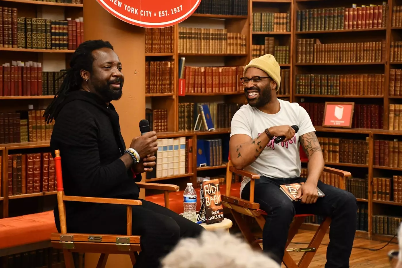 Wo Marlon James ati Tochi Onyebuchi Ifọrọwanilẹnuwo Ara wọn Nipa…O fẹrẹ to Ohun gbogbo 10837_2