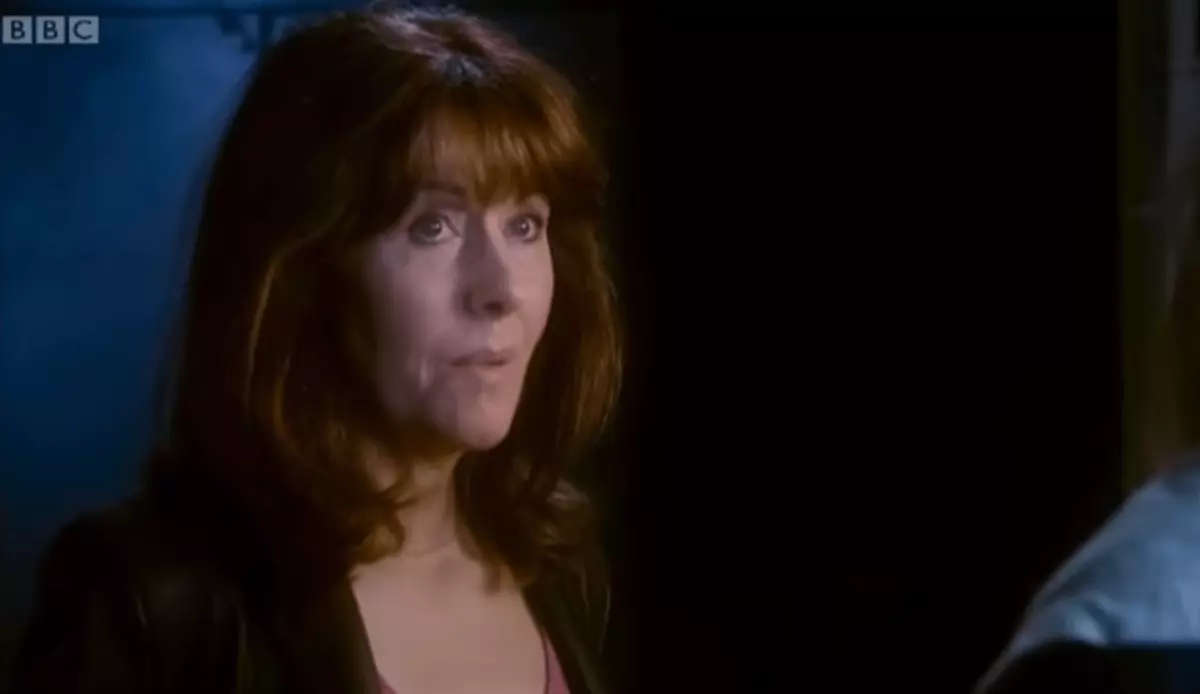 Dhakhtarka Riwaayadda Maqalka ah u jilaya inanta Elisabeth Sladen sidii Sarah Jane Smith