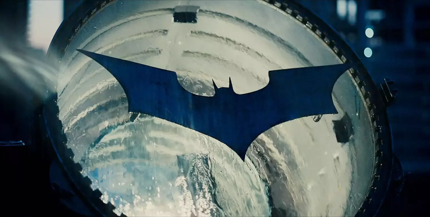 Miksi Batman on kauhea supersankari (tai miksi nykyiset sosiaaliset kriisimme vaativat erilaista sankariluokkaa)