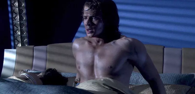 Gondolatgyakorlat: A Jedi meztelenül alszik?