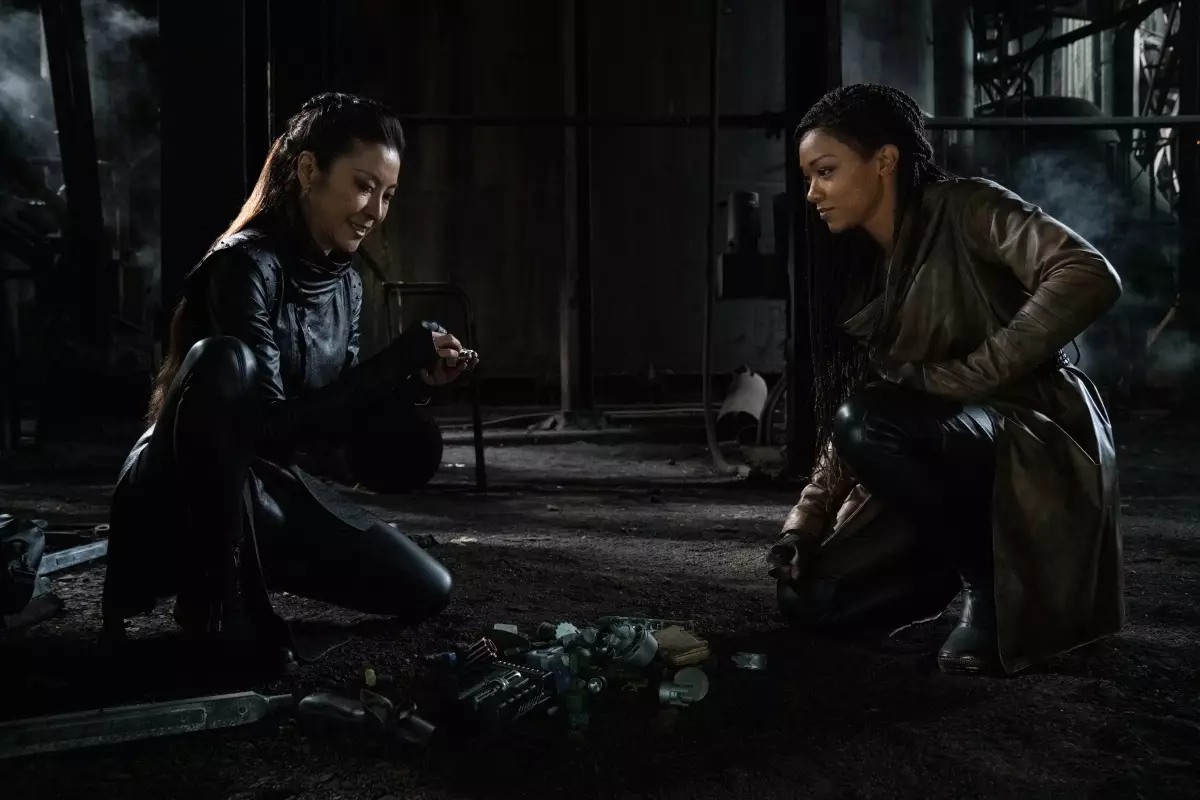 "Anjeun ngagaduhan kuring dina 'misi anu teu disebatkeun'" - Star Trek: Discovery's "Scavengers"