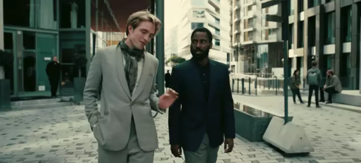 Tenet filmanmeldelse Christopher Nolan meta tidsreise inversjon Robert Pattinson