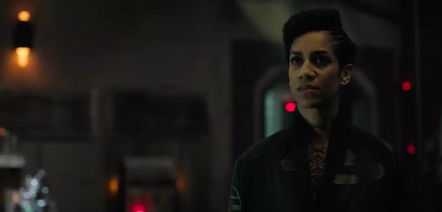 The Gang Isn't All Back Together: Season 5 of The Expanse Finds the Rocinante Crew Scattered