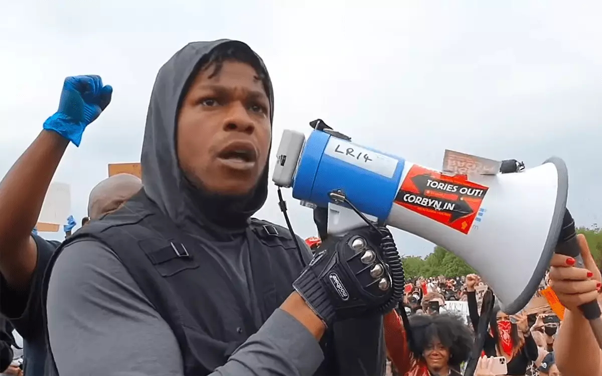 John Boyega wygłosił potężną przemowę podczas protestu Black Lives Matter w Londynie