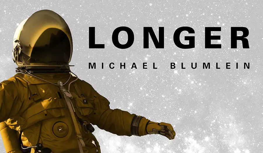 Pos-Manusia Di Angkasa: Michael Blumlein's Longer