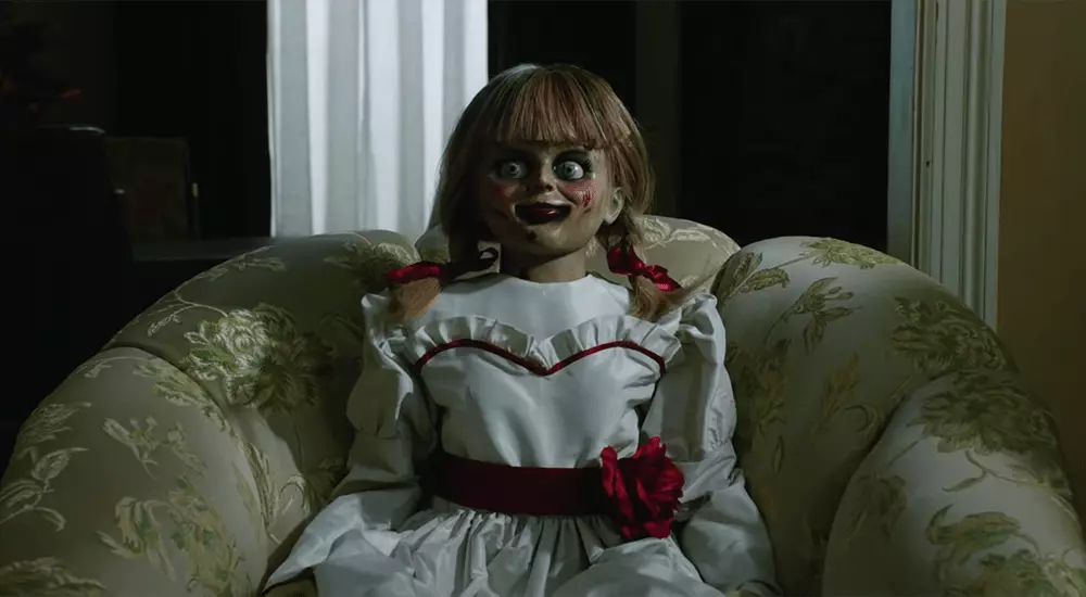 Annabelle komt thús koe de Avengers wêze: Endgame of Horror