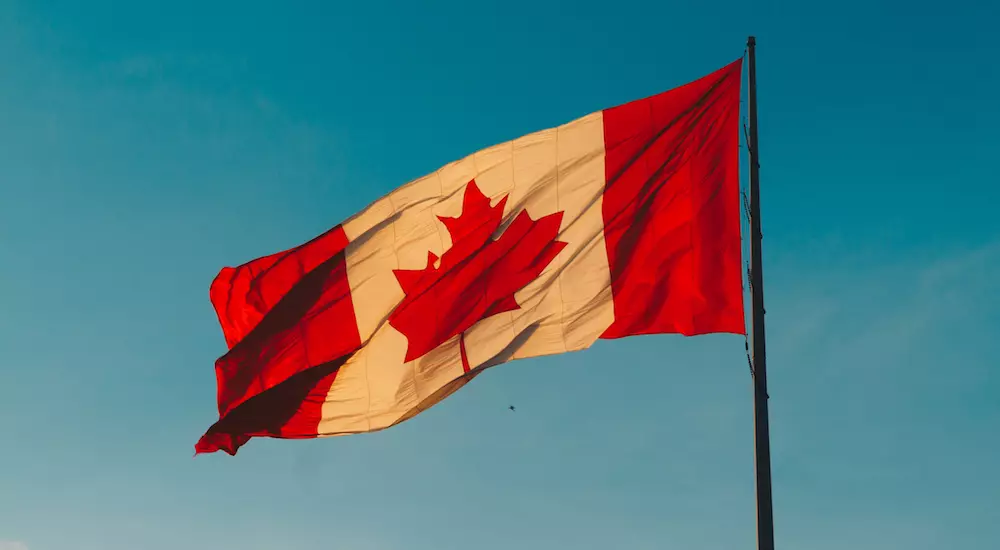 Năm cuốn sách của SFF giúp bạn kỷ niệm Ngày Canada!