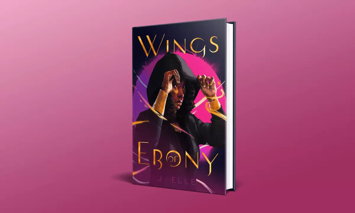 Llegeix un fragment de Wings of Ebony