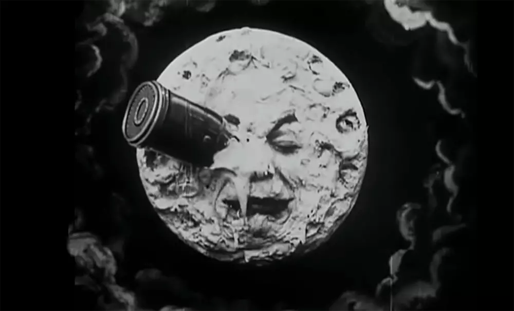 Як фантасти уявляли першу посадку на Місяць