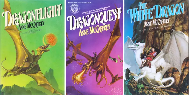 विस्तृत SFF श्रृंखला 9+ पुस्तकहरू Dragonriders of Pern