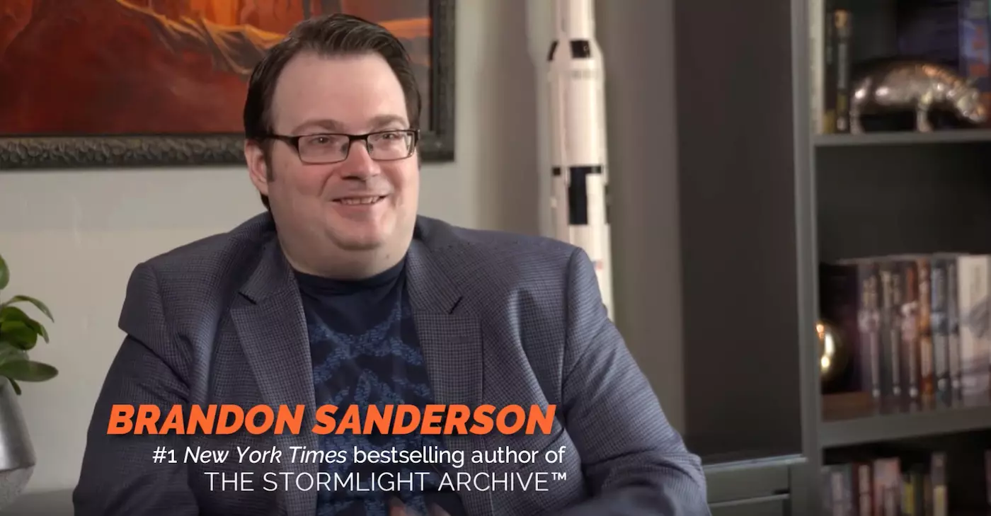 Brandon Sanderson oo ku saabsan Robert Jordan Abuuritaanka Model Aasaaska ah ee Qorista Fantasy Epic