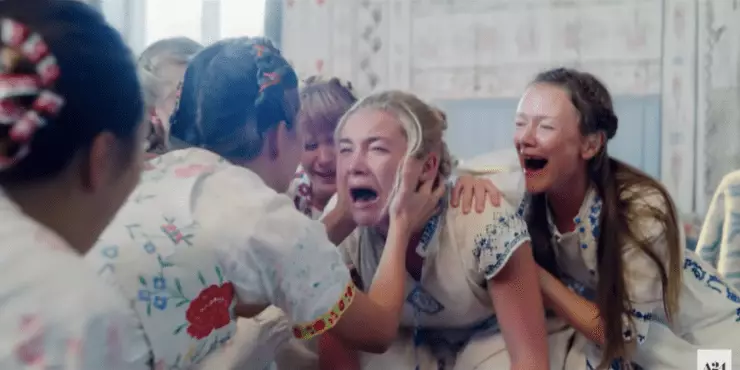 Midsommar მიმოხილვა Ari Aster მემკვიდრეობითი Florence Pugh