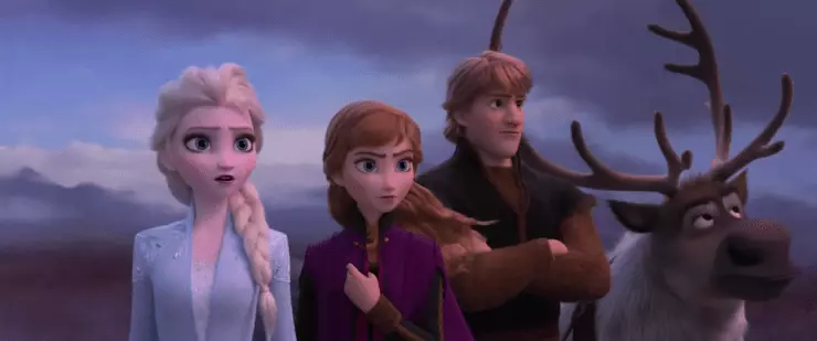 Elsa, Anna, Olaf, Sven și Kristoff în Frozen 2