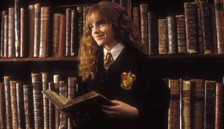 Lekcje języków fantasy od Harry'ego Pottera i Hobbita