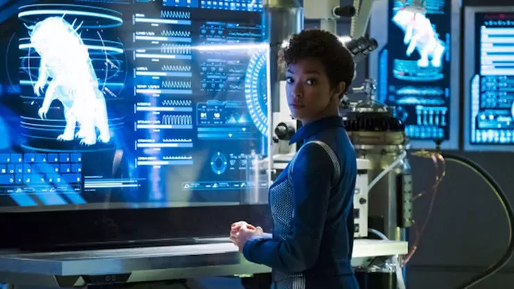 Mycelium Running: The Book that may reveal where Star Trek: Discovery Goes Next Season 14793_3