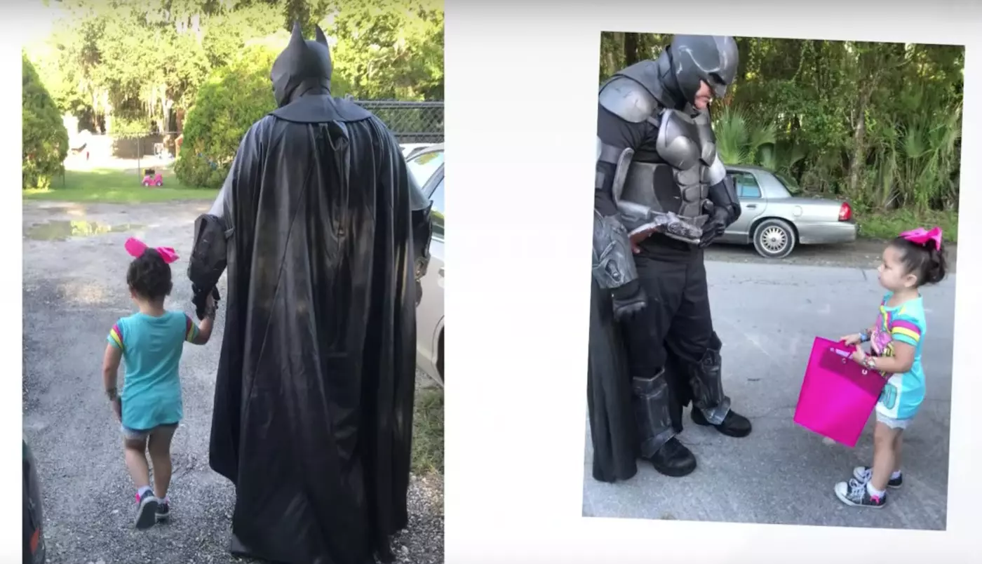 Di Florida, Conto Séjén Cosplayers Ngabantosan Merangan Bullying