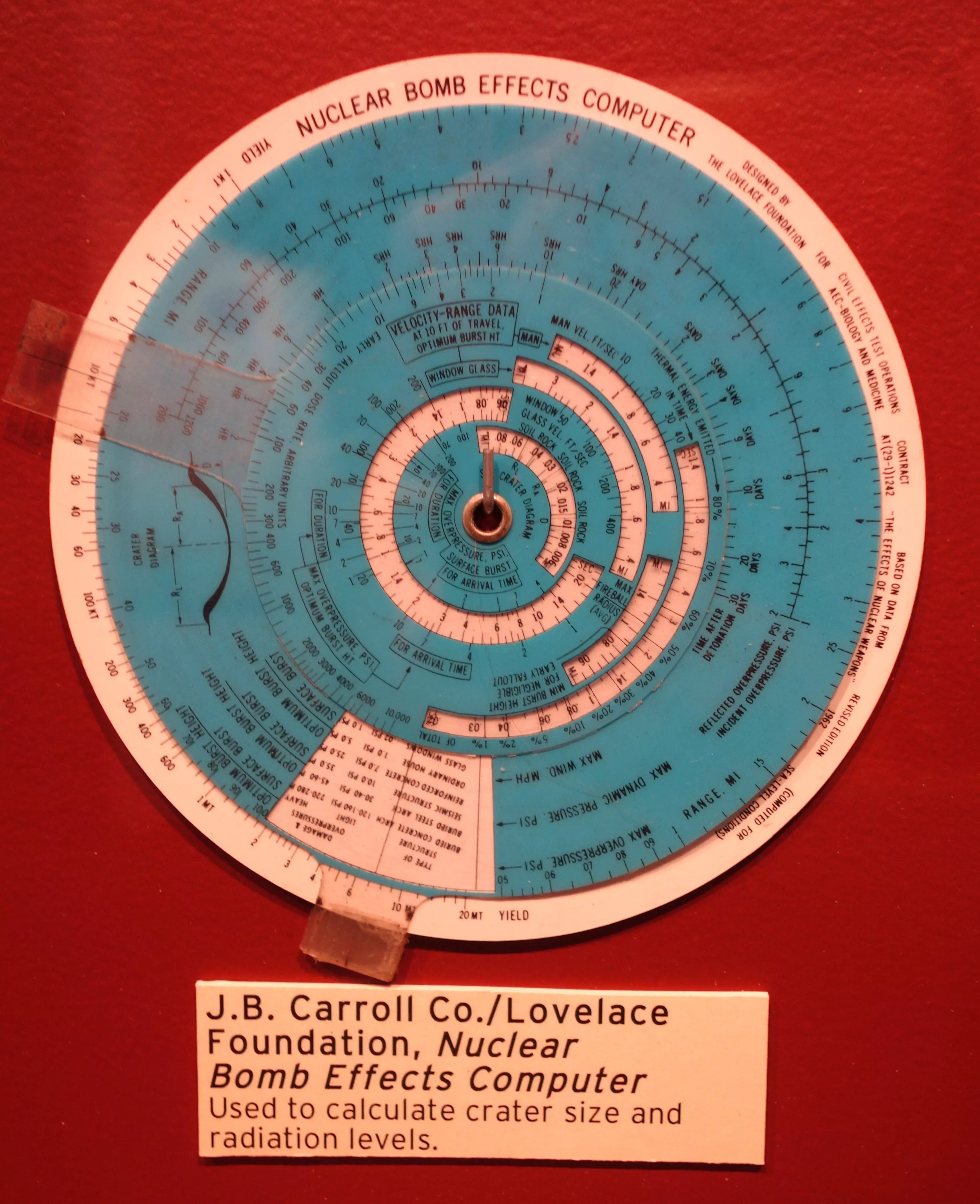 Slide Rules og Nuklear Apocalypse 14931_1