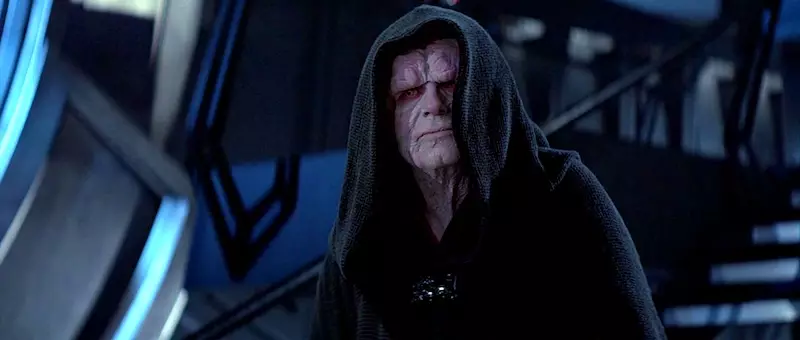 Ụzọ 4 nke Emperor Palpatine mere ka ọ laghachi azụ na Star Wars: Rise of Skywalker