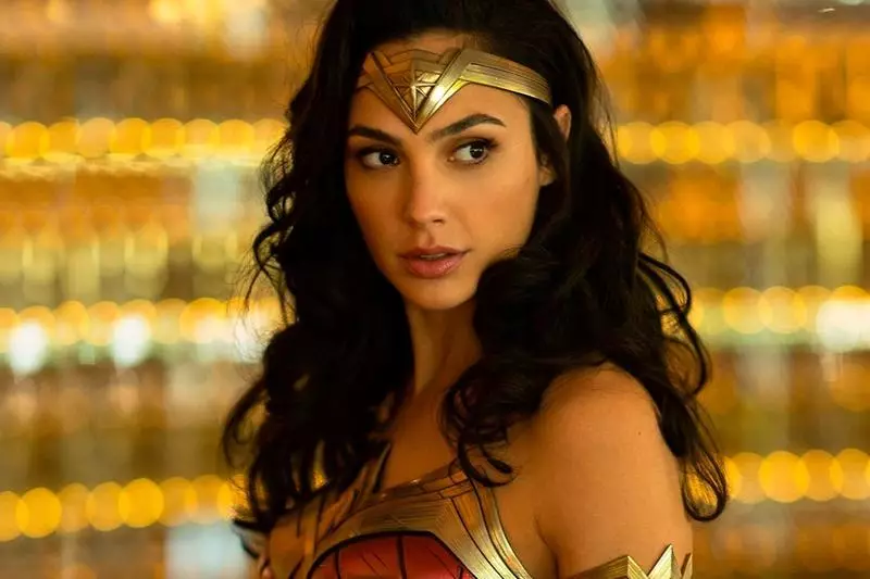 Wonder Woman 1984'ün İlk Fragmanını İzleyin