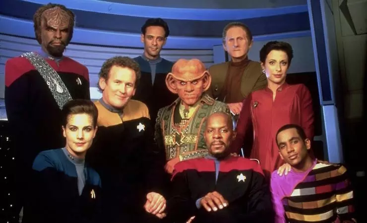 The Most Human Star Trek គឺជាក្រុមដែលមានមនុស្សក្រៅភពច្រើនបំផុត
