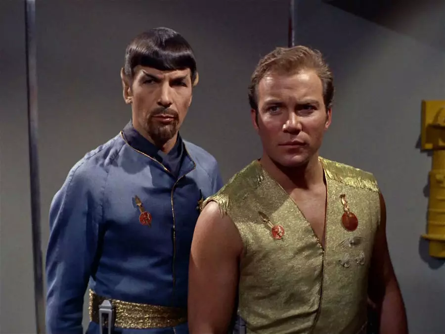 Las 8 mejores realidades alternativas de Star Trek 15427_6