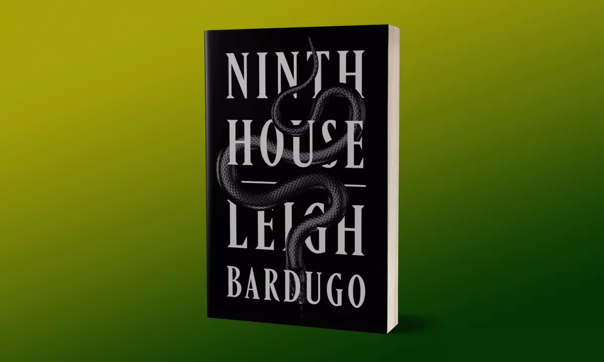 A Jolt of Power: Ninth House by Leigh Bardugo