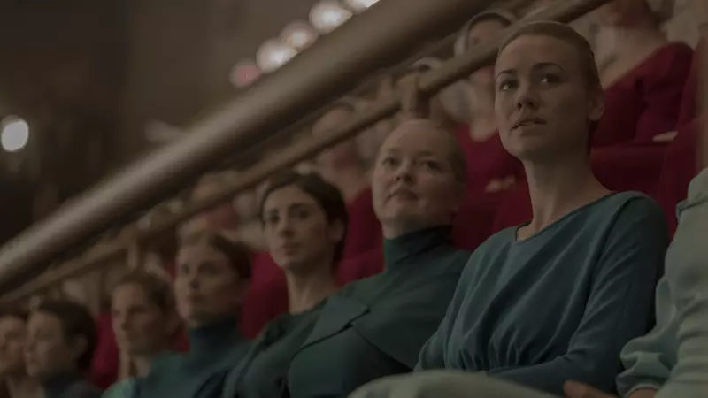 Este o zi frumoasă pentru o nuntă albă în The Handmaid’s Tale