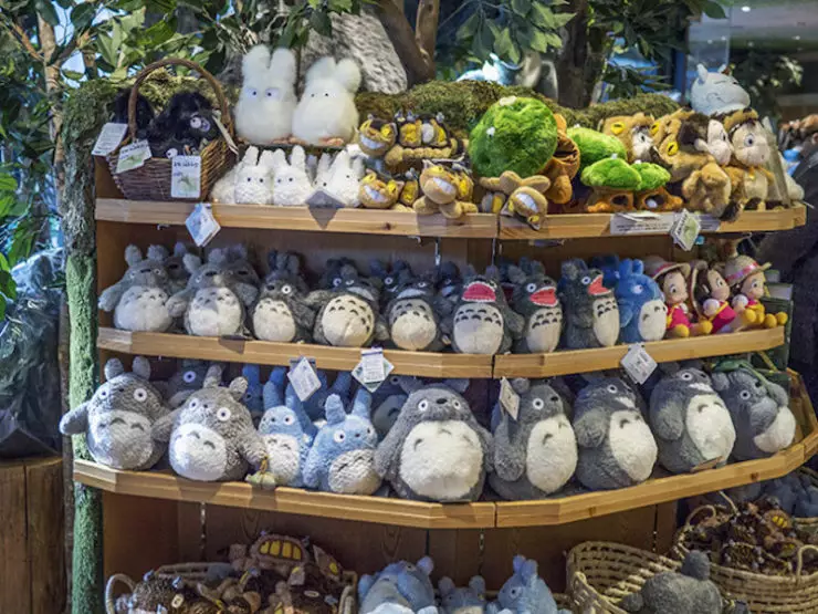 Komşum Totoro'nun Otuz Yılı ve Ateşböceklerinin Mezarı Kutlaması 15665_21
