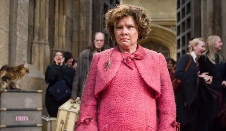 Evil in a Teacup: miady amin'ny fahefana andrim-panjakana ao Dolores Umbridge 15694_4