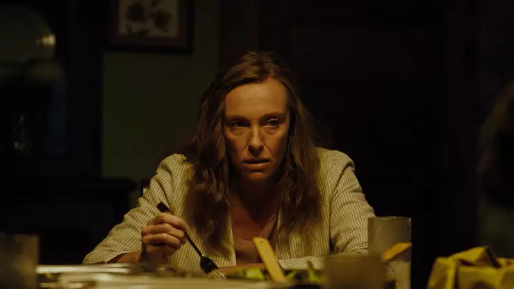 Spoilers hereditaris de ressenyes de pel·lícules que acaben amb Toni Collette