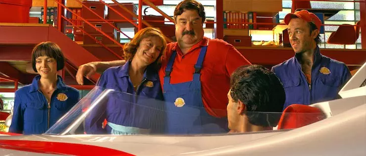 Wachowski's Speed Racer ni Kimbunga Yenye Rangi ya Pipi Ambayo Inatosha Kula 15972_2