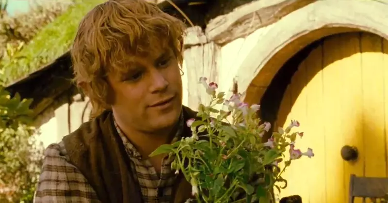 Middle-earth's Hottest Hobbits, Yakaiswa 16170_10