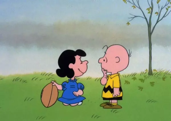 Omimi dị ịtụnanya nke Charlie Brown Ekele 16532_1