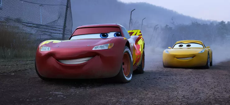 Trí Scannán agus Níl ciall ar bith ag An Domhan Seo: Pixar’s Cars 3 16562_7