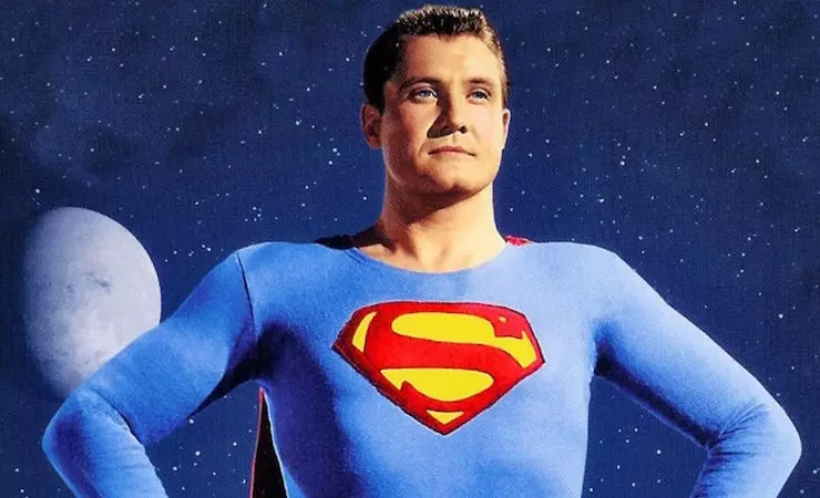 Fampidirana 4-loko hatramin'ny 35-Millimeter: The Great Superhero Movie Rewatch