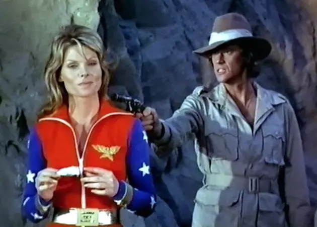 Merveilleux et sans merveille - Wonder Woman (1974), The New Original Wonder Woman et Supergirl 1688_1