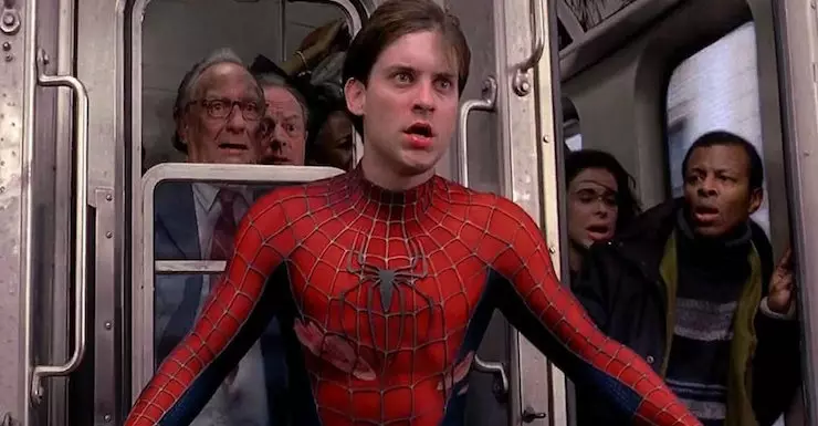 ແຂນ ແລະຜູ້ຊາຍ — Spider-Man 2