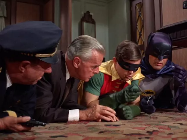 Holy Rewatch Batman! “The Funny Feline Felonies” / “The Joke’s on Catwoman” 17165_5