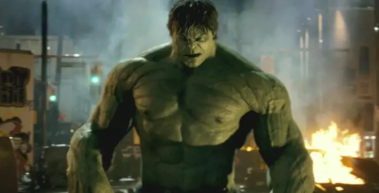"למה אתה תמיד מכה אנשים?" - The Incredible Hulk (2008)