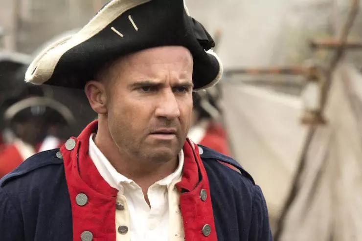 Ĉi tiu semajno en la Arrowverse: Kurado, Rusio kaj Revolucio 17602_2