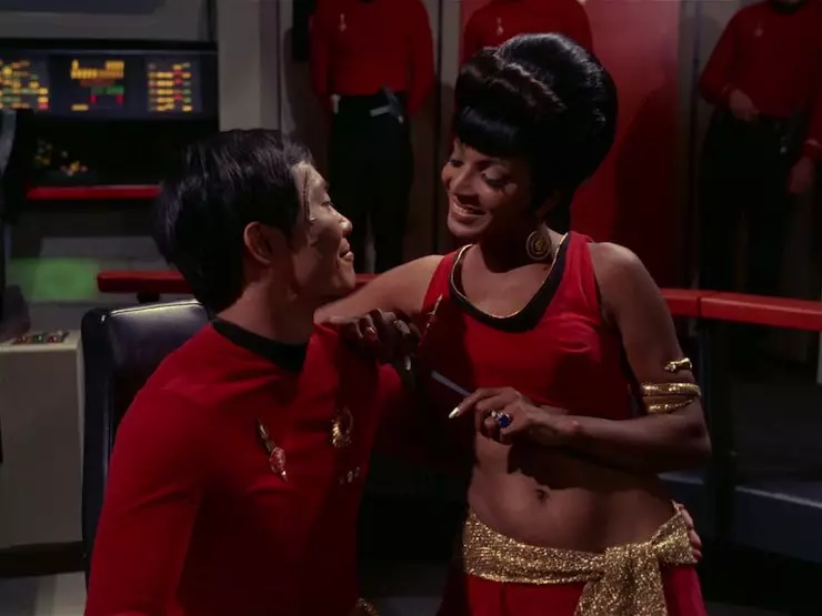 Star Trek oriģinālā seriāla atkārtota skatīšanās: “Spogulīt, spoguli” 1792_15
