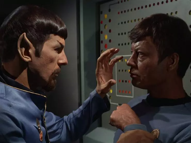 „Star Trek“ originalios serijos peržiūra: „Veidrodis, veidrodis“ 1792_21