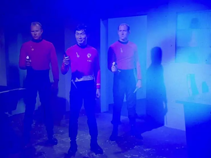 Star Trek oriģinālā seriāla atkārtota skatīšanās: “Spogulīt, spoguli” 1792_22