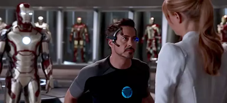 "Mi estas nur viro en ladskatolo" - Iron Man 3