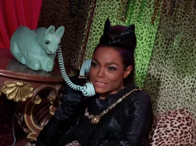 Holy Rewatch Batman! "Catwoman's Dressed to Kill"