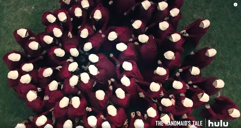 Hulu جي The Handmaid's Tale لاءِ سپر باؤل ٽريلر ڏسو