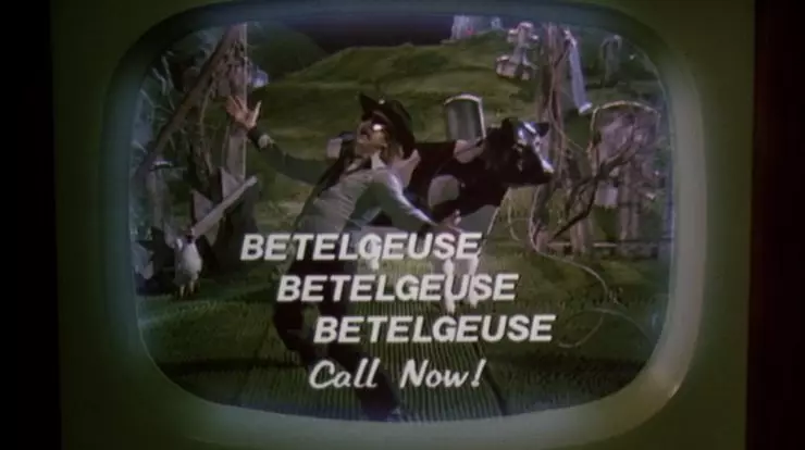 Uzmanību, K-Mart pircēji: Beetlejuice ir (galvenokārt) triumfs 18452_2