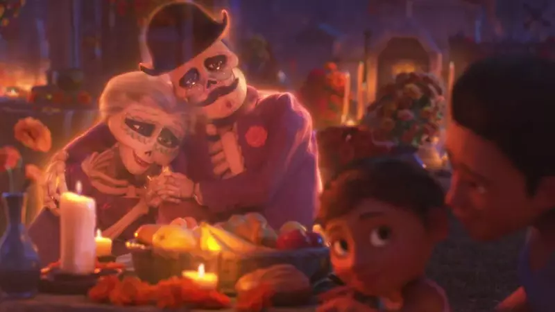 Pixar의 Coco는 죽음에 뛰어들어 삶을 기념합니다. 18494_1