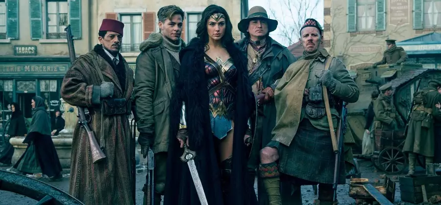 Η ταινία Wonder Woman είναι μια εμπειρία που έχει καθυστερήσει πολύ 18637_2